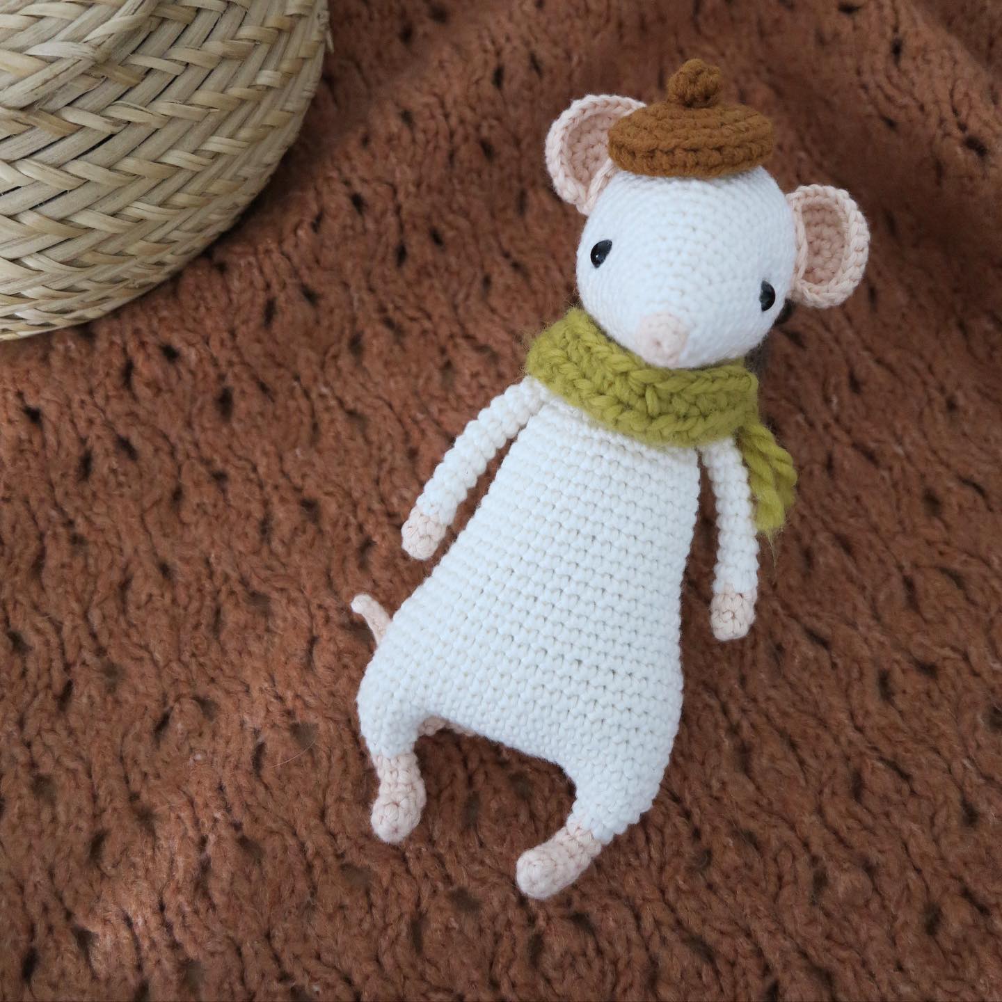 Amigurumi Mouse Free Crochet Pattern – Amigurumi