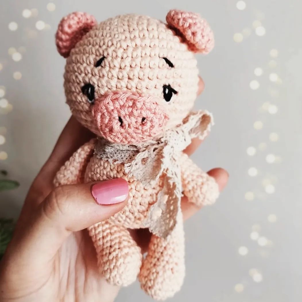 Crochet Little Pig Lizzo Amigurumi Free Pattern – Amigurumi