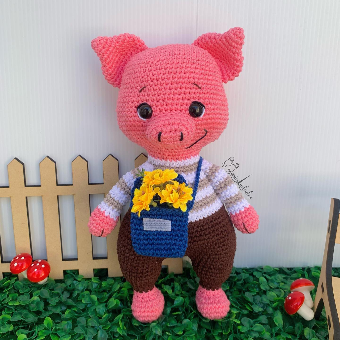 Crochet Little Pig Lizzo Amigurumi Free Pattern – Amigurumi