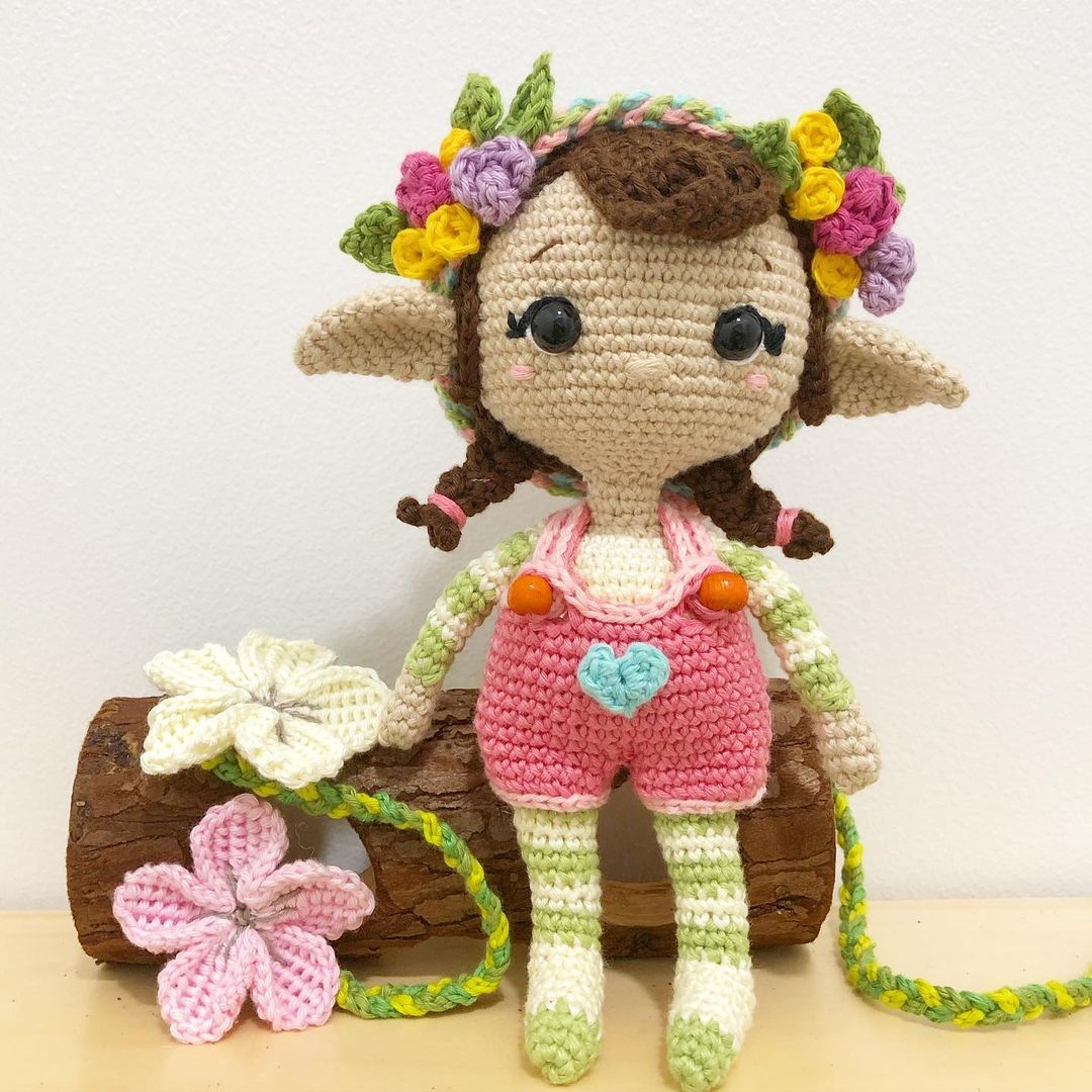 Little Elf Crochet Doll Amigurumi Free Pattern – Amigurumi