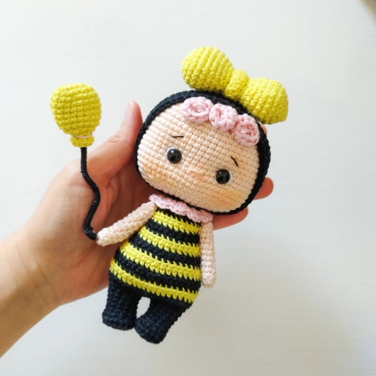 Cute Crochet Bee Luna Amigurumi Free Pattern – Amigurumi